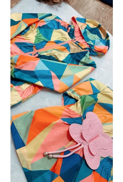 Reycan Kelebek Detaylı Yağmurluk