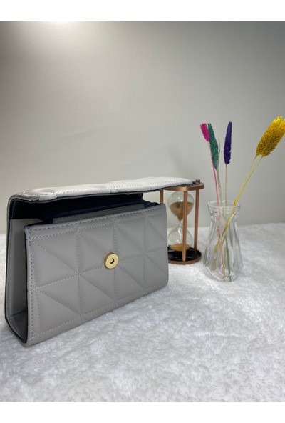 Tubu Kontes Gri Kapitone Kadın Omuz Çantası