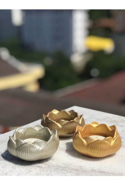 Parla Dekoratif Mumluk 3'lü Mix 8 Lotus Çiçeği PS4004 Parla Dekoratif Mumluk 3'lü Mix 8 Lotus Çiçeği PS4004