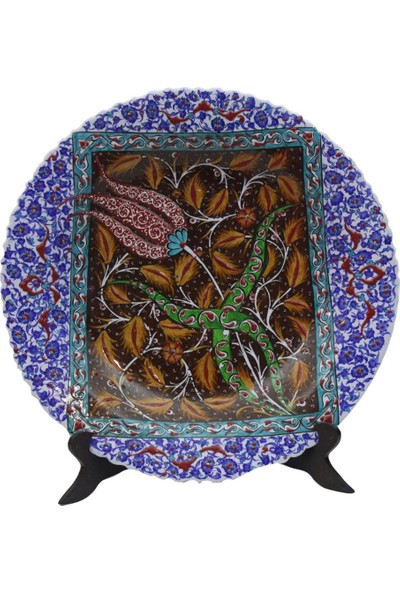 Çiçek Desenli Tabak