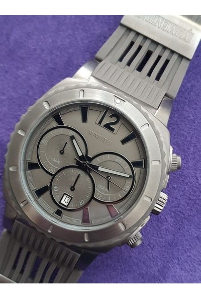 Momentus FS111 44MM Silikon Kordon Erkek Kol Saati E