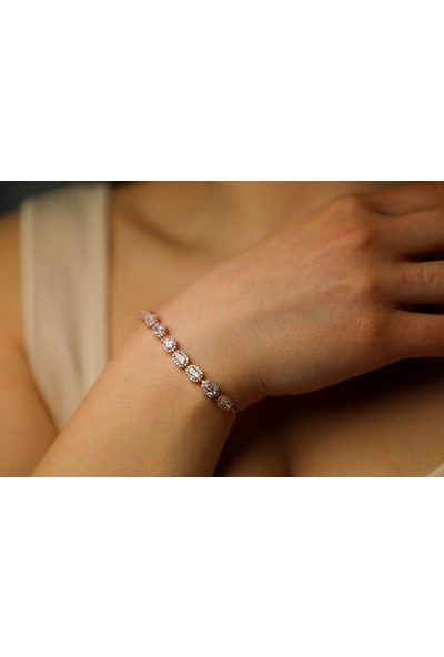 Qayra Dekor 925 Ayar Gümüş Kırlangıç Özel Tasarım Zirkon Bileklik