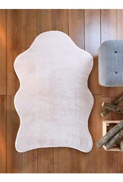 Sarar Post Görünümlü Peluş Halı