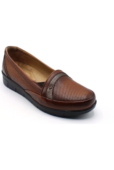 Kadın Deri Rahat Zımbalı Günlük Ayakkabı