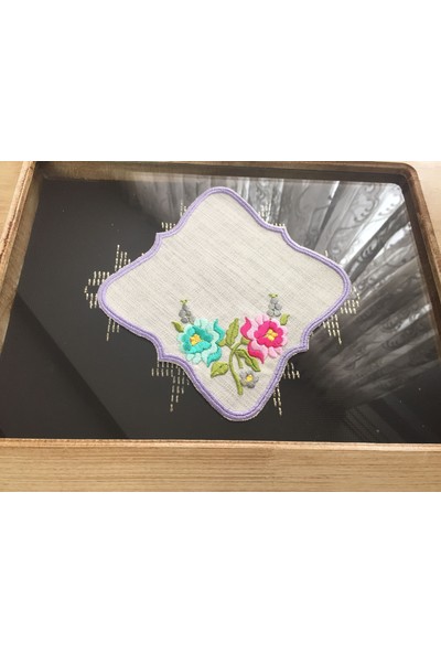 Yıldız Handmade Çiçekli Kare