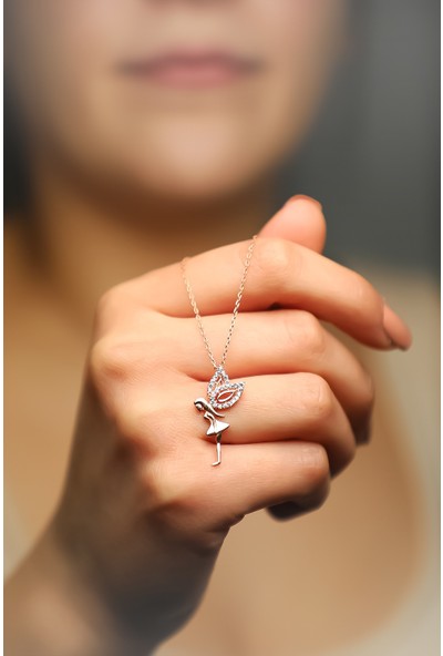 Qayra Dekor 925 Ayar Gümüş Silver Peri Masalı Özel Tasarım Zirkon Kolye Qayra Dekor 925 Ayar Gümüş Silver Peri Masalı Özel Tasarım Zirkon Kolye
