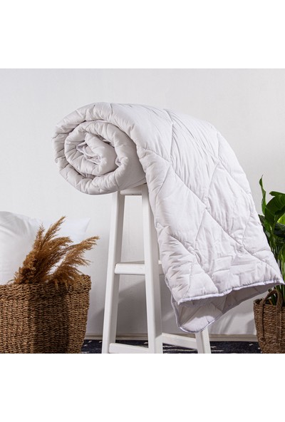 Homedius Wool Yünlü Yorgan 195x215 cm Homedius Wool Yünlü Yorgan 195x215 cm