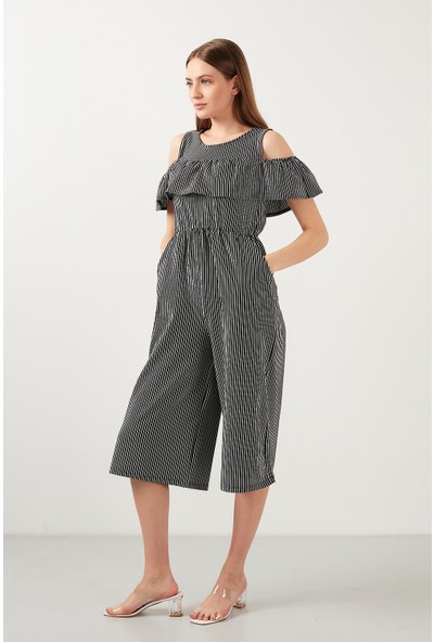 Lela Çizgili Bisiklet Yaka Omuz Detaylı Cepli Tulum Kadın Tulum 5863143 Lela Çizgili Bisiklet Yaka Omuz Detaylı Cepli Tulum Kadın Tulum 5863143