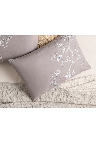 English Home Secret Garden Pamuklu 2'li Yastık Kılıfı 50 x 70 cm Kahverengi English Home Secret Garden Pamuklu 2'li Yastık Kılıfı 50 x 70 cm Kahverengi