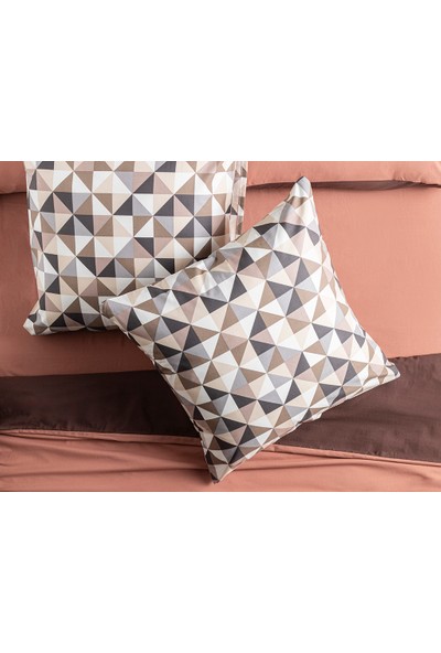 English Home Trigon Pamuklu 2'li Yastık Kılıfı 65 x 65 cm Gri - Bej English Home Trigon Pamuklu 2'li Yastık Kılıfı 65 x 65 cm Gri - Bej