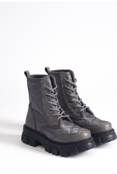 Basskan Kadın Siyahfüme Prag Fermuarlı Cilt Bot