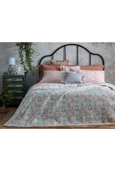 English Home Flower Dream King Size Çok Amaçlı Örtü 240 x 220 cm Pembe English Home Flower Dream King Size Çok Amaçlı Örtü 240 x 220 cm Pembe
