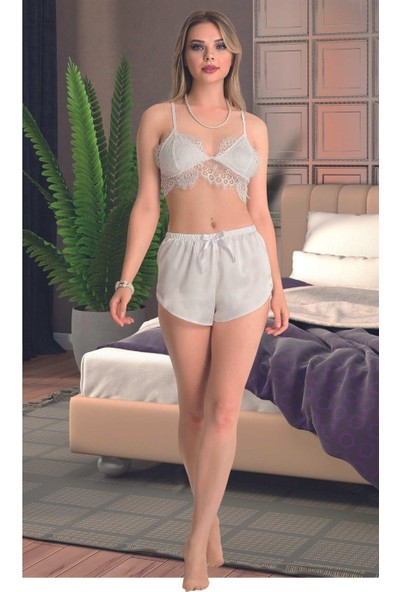 Bella Notte Dantel Büstiyerli Şık Saten Beyaz Seksi Şortlu Takım 1008 Bella Notte Dantel Büstiyerli Şık Saten Beyaz Seksi Şortlu Takım 1008
