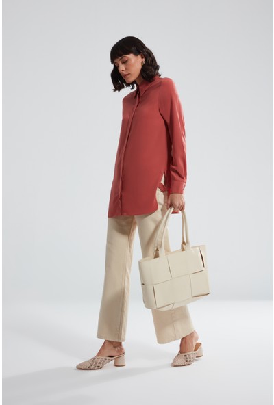 Kare Örgülü Bej Omuz Çantası