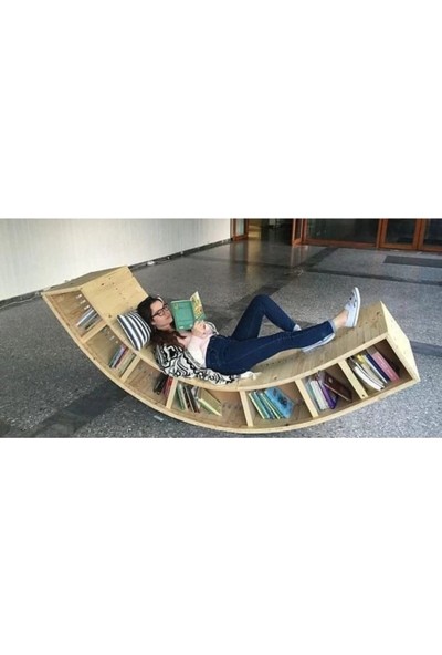 Ahşap Kitaplık & Okuma Koltuğu Ahşap Kitaplık & Okuma Koltuğu