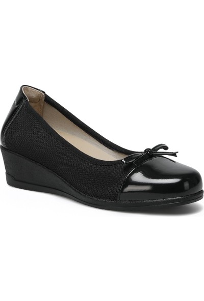 Polaris 162476.Z2FX Siyah Kadın Dolgu Topuk Ayakkabı
