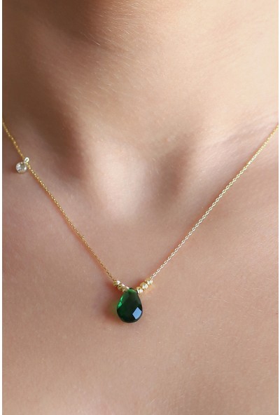 Oyistgold 14 Ayar Altın Dorikalı , Pırlantalı ve Zirkon Damla Taşlı 8 Kolye Oyistgold 14 Ayar Altın Dorikalı , Pırlantalı ve Zirkon Damla Taşlı 8 Kolye