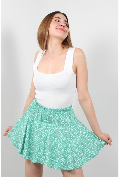 Mckanzie Beli Lastikli Minik Çicekli Benetton Renk Şortlu Etek