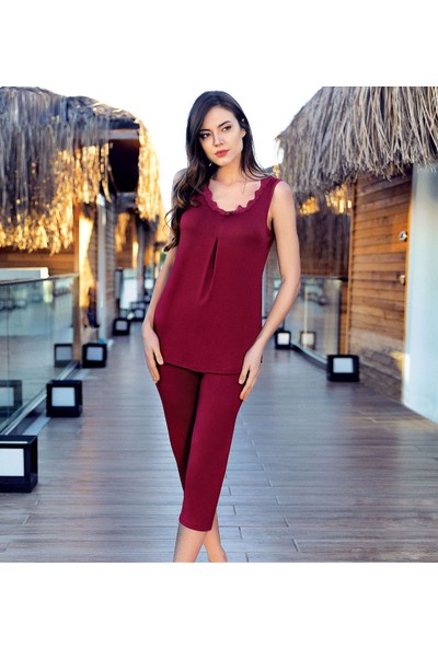 Nebula Kadınlar Için Uzun Alt Kırmızı Renk Gecelik Takımı Nebula Kadınlar Için Uzun Alt Kırmızı Renk Gecelik Takımı