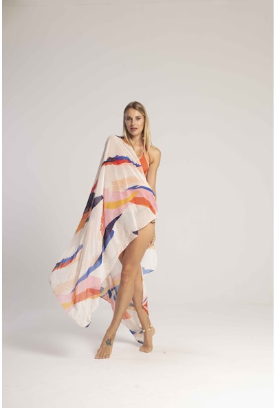 Elif Erdinç Maxı Pareo