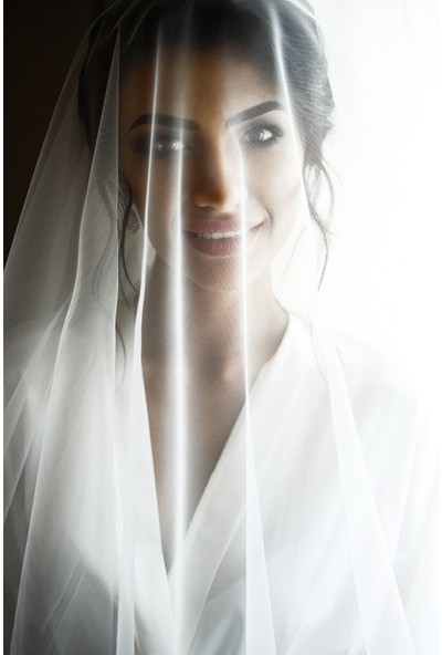 Ceremonist Kolları Tüylü Gelin Sabahlığı - Kristal Taşlı - Beyaz Gelin SABAHLIĞI8699037055019