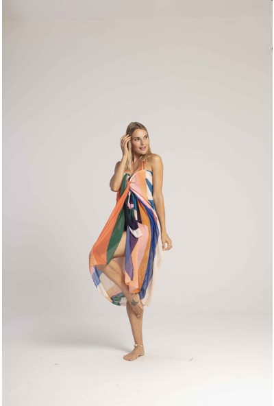 Elif Erdinç Maxı Pareo