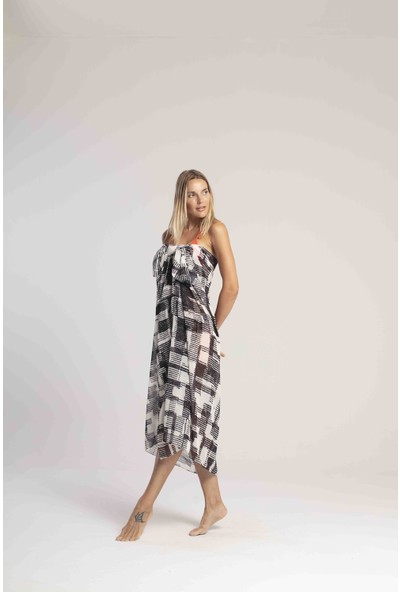 Elif Erdinç Maxı Pareo