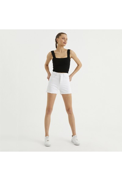 Ecrou Kadın Paçası Püskül Yıkamalı Denim Şort