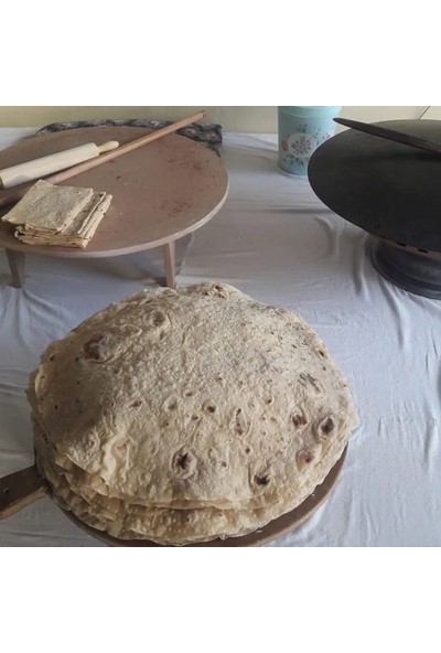 Heryere Kayısı Malatya Yufka Ekmek 10'lu Heryere Kayısı Malatya Yufka Ekmek 10'lu
