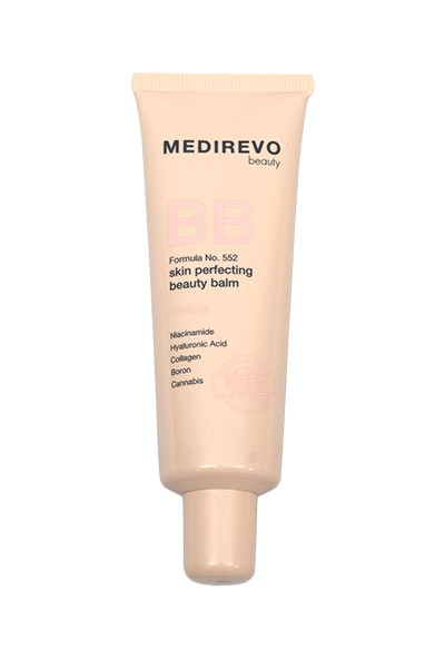 Medirevo Bor, Kenevir Tohumu Yağı, Hyaluronik Asit, Niacinamide,kolojen’li Bb Krem Ortadan Koyuya Medirevo Bor, Kenevir Tohumu Yağı, Hyaluronik Asit, Niacinamide,kolojen’li Bb Krem Ortadan Koyuya