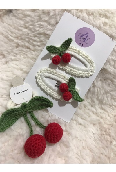 Zeyli Toka El Örgüsü 3 Lü Kiraz Çıt Çıt Toka Seti 28705 Zeyli Toka El Örgüsü 3 Lü Kiraz Çıt Çıt Toka Seti 28705