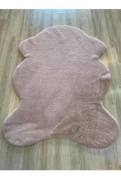 Dinarsu Armada Tavşan Tüyü Kürk Post Halı 100 x 140 cm Dinarsu Armada Tavşan Tüyü Kürk Post Halı 100 x 140 cm