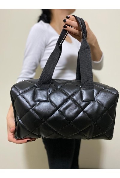 Mekkan Moda Mekkanmoda Kadın Siyah Renk Kapitone Kutu Çanta El ve Omuz Çantası