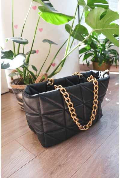 Moom Bag Kadın Siyah Gerçek Zincirli Yumuşak Omuz Çantası