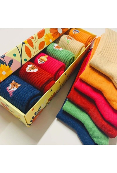 Desenli Çorap ve Renkli Çorap Kutusu Patik Çorap-Nakışlı Çorap-Meyveli Çorap 6'lı Çorap Seti Desenli Çorap ve Renkli Çorap Kutusu Patik Çorap-Nakışlı Çorap-Meyveli Çorap 6'lı Çorap Seti