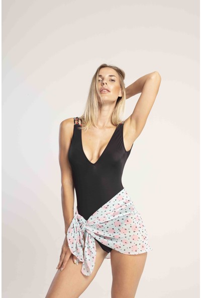 Elif Erdinç Mini Pareo Elif Erdinç Mini Pareo