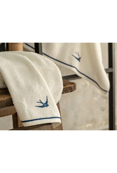 English Home Mouette Pamuklu Nakışlı El Havlusu 30 x 40 cm Beyaz