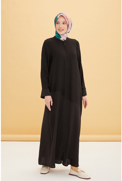 Armine Taşlı ve Asitmetril Kuplu Ferace 22Y8805 Siyah