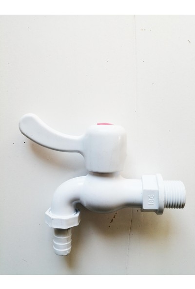 Turkey Platik Bahçe Musluğu 1/2 10 Adet Turkey Platik Bahçe Musluğu 1/2 10 Adet