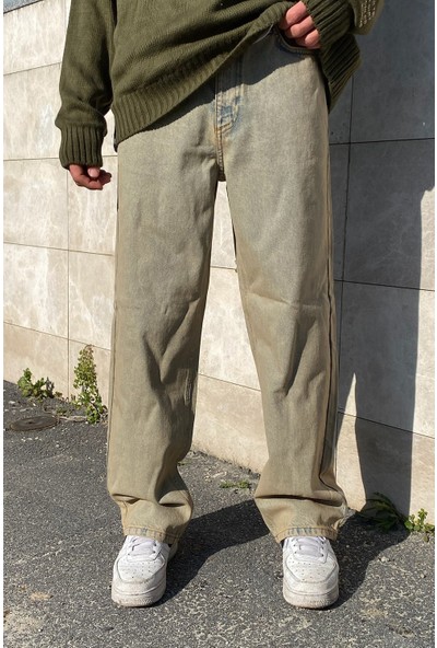 Flaw Eskitme Detay Yıkamalı Losse Fit Jean Flaw Eskitme Detay Yıkamalı Losse Fit Jean