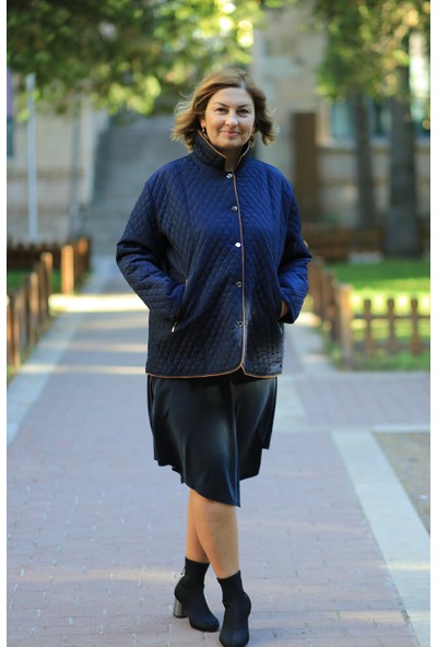 Glr & Gym Sena Kadın Lacivert Kapitone Kışlık Mont Glr & Gym Sena Kadın Lacivert Kapitone Kışlık Mont