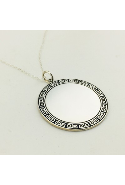 Butik Gümüş Işleme Çerçeveli Yuvarlak Gümüş Kolye | 2,5 cm x 2,5 cm (BG-KLY-535)