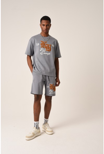 King Brich Oversize Kalıp T-Shirt Şort Alt Üst Takım King Brich Oversize Kalıp T-Shirt Şort Alt Üst Takım