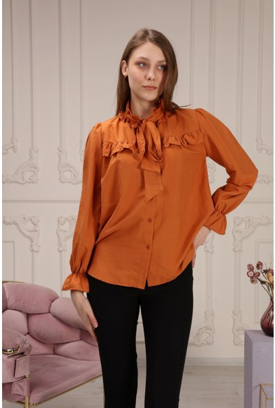 Göğsü Fırfırlı Kadın Gömlek