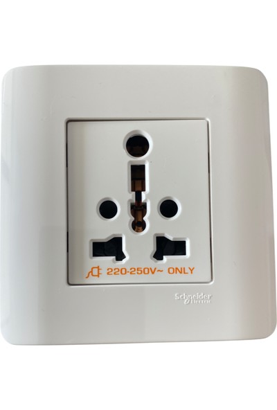 Schneider Electric Uluslarası Bütün Prizlere Uygun Tek Bir Anahtarlık