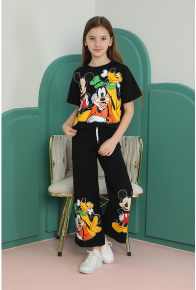 Harika Kids Kız Çocuk Ispanyol Paça Kısa Kollu Yazlık Basic Eşofman Takımı Harika Kids Kız Çocuk Ispanyol Paça Kısa Kollu Yazlık Basic Eşofman Takımı