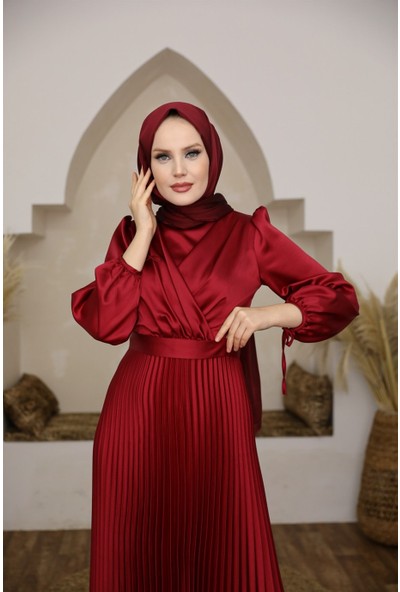 Almila Abiye - Bordo