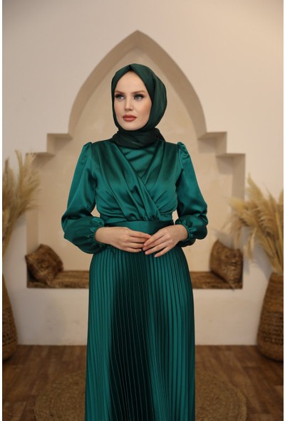 Almila Abiye - Yeşil