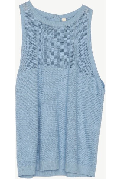 Yargıcı Kolsuz Örgü Detaylı Triko