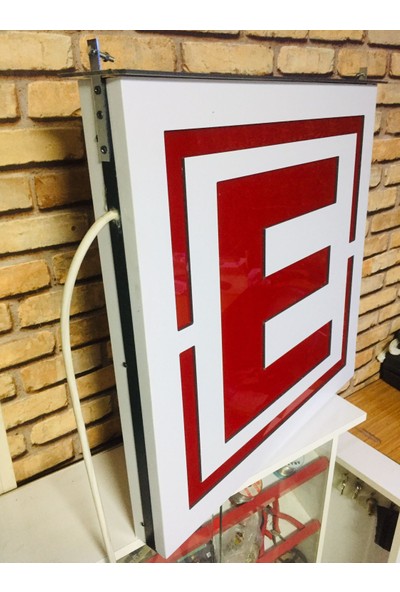 Karaca Reklam Eczane Yönetmeliğine Uygun Tabela